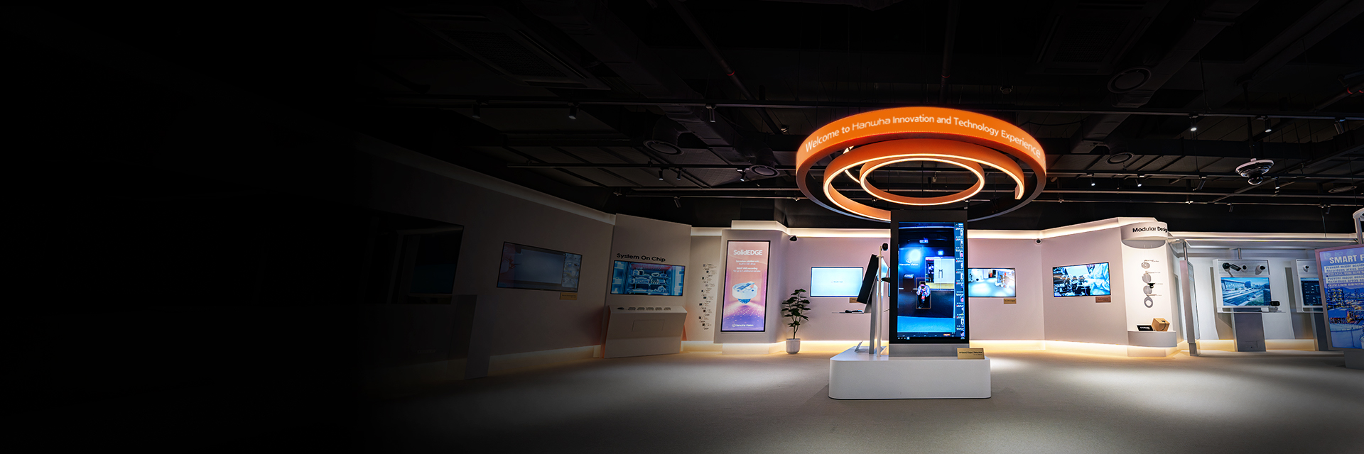 Hanwha Vision - Global Vision Solution Provider